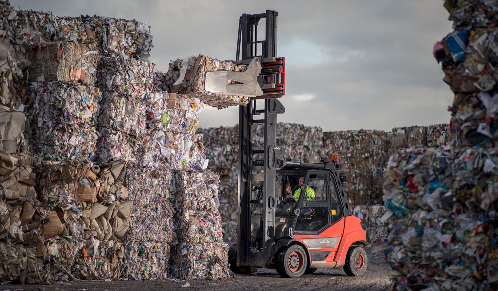 The paper route | Instore Magazine #10